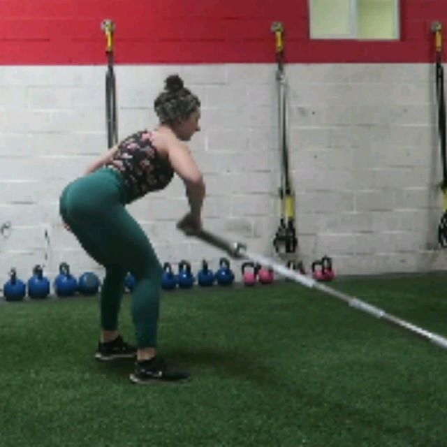 SINGLE ARM BACK ROW by 𝔻𝕖𝕤𝕖𝕣𝕥 𝔽𝕠𝕩🦊 🌟 - Exercise How-to - Skimble