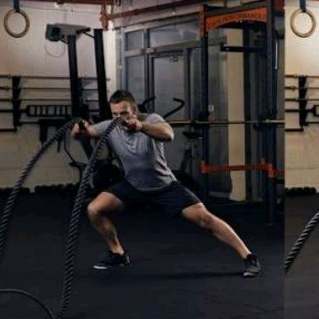 Battle Rope Double Wave With Side Lunges by Charlotte M. - Exercise How ...