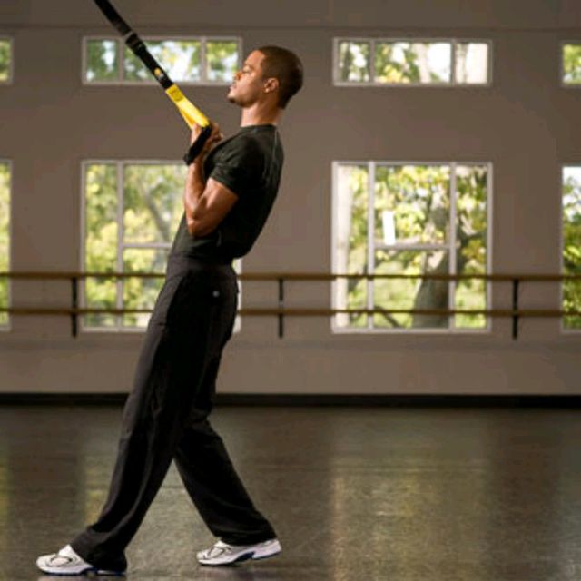 TRX Bicep Curl by Karina Scheers - Exercise How-to - Skimble