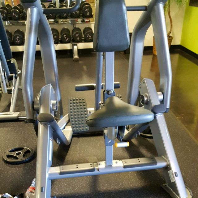 Row Machine by Kenneth Tackett - Exercise How-to - Skimble