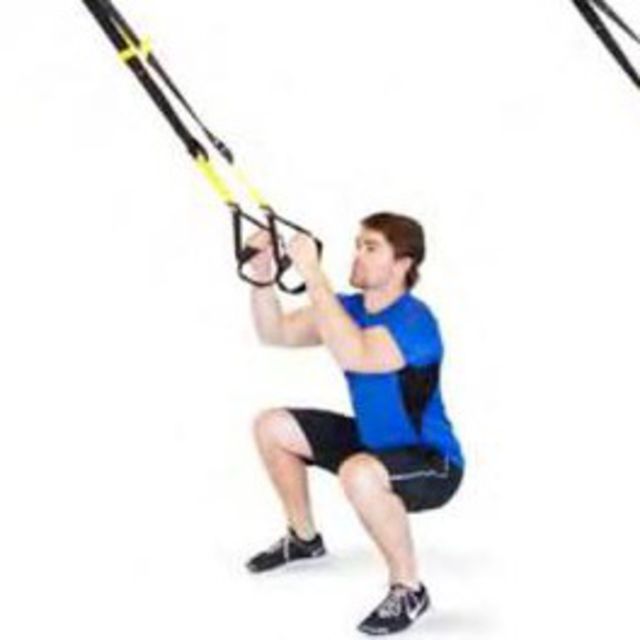 Sentadilla Con Salto Trx by Gustavo Daza - Ejercicio Cómo hacerlo - Skimble