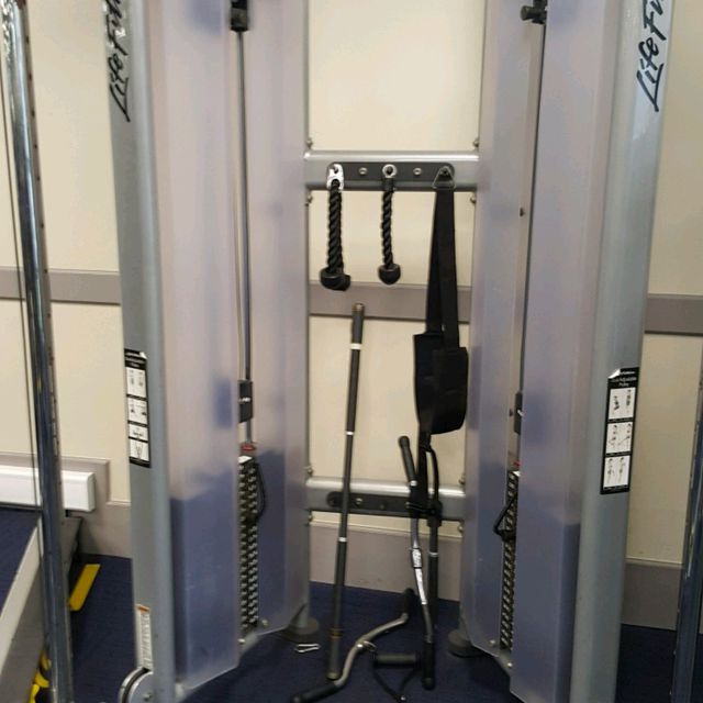 Ab Pulls Cable by Barry Brody - Exercise How-to - Skimble