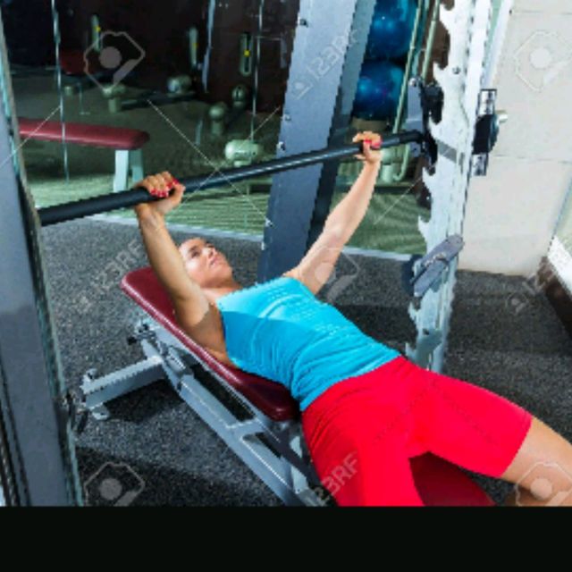 Flat Machine Press by 𝔻𝕖𝕤𝕖𝕣𝕥 𝔽𝕠𝕩🦊 🌟 - Exercise How-to - Skimble