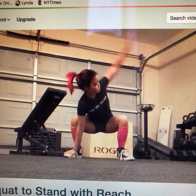 Squat Reach by Lauren Ford - Exercise How-to - Skimble
