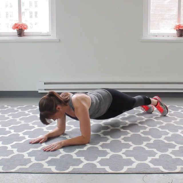 Low Plank Hip Rocks by 💖 P. - Exercise How-to - Skimble