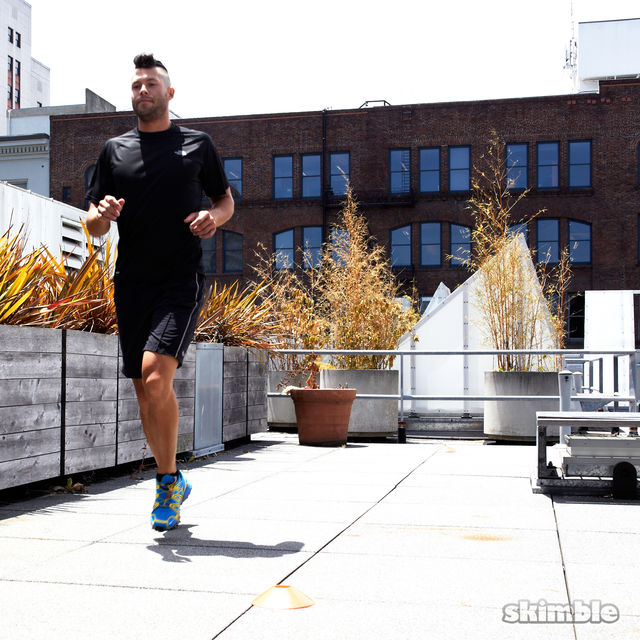 Jog - Exercise How-to - Skimble Workout Trainer