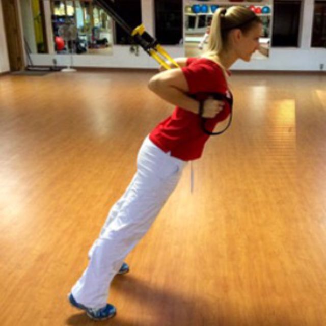 TRX Front Squat by Marilena Mousoulidou - Exercise How-to - Skimble