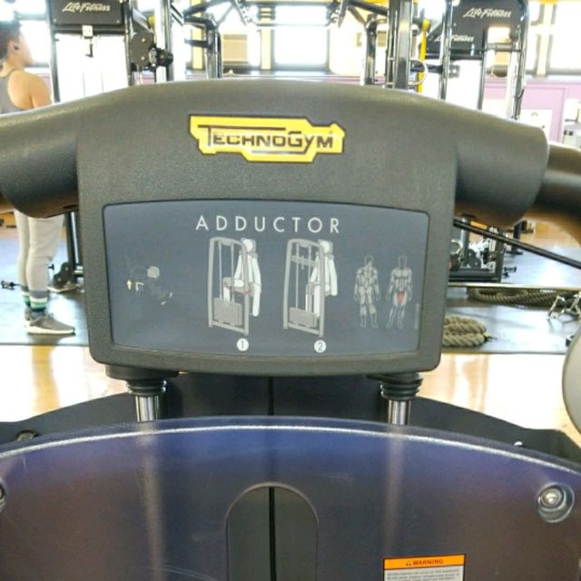Adductor Machine by Marcos Rodriguez - Exercise How-to - Skimble