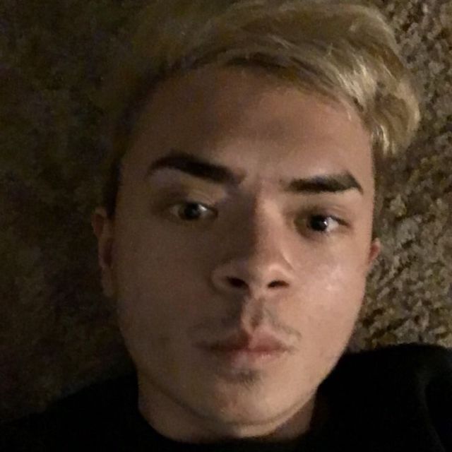 Reverse plank Leg Raises by Anthony Bennett - Exercise How-to - Skimble