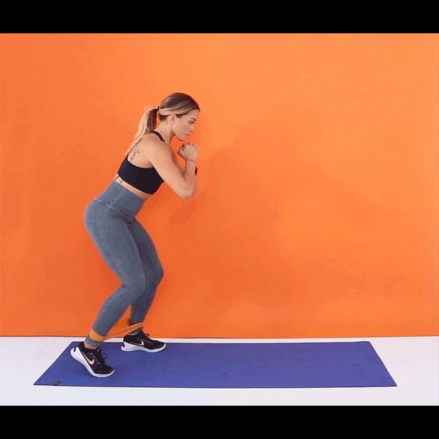 Banded Walk by Gitte K. - Exercise How-to - Skimble