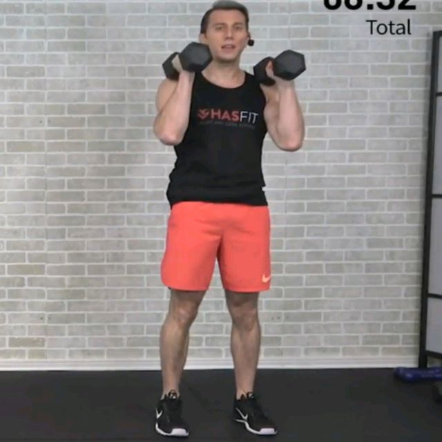 Front Reverse Lunge por Dennis Richardson - Ejercicio Cómo hacerlo ...