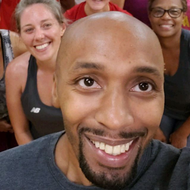 Victor-E-Fitness 30-minute Hotel Workout - Free Full Body Workout by ...