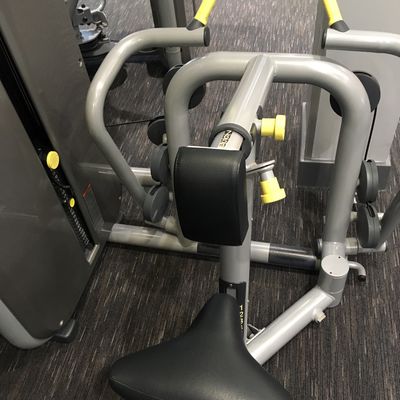 Low row by Jonathan Smith - Exercise How-to - Skimble