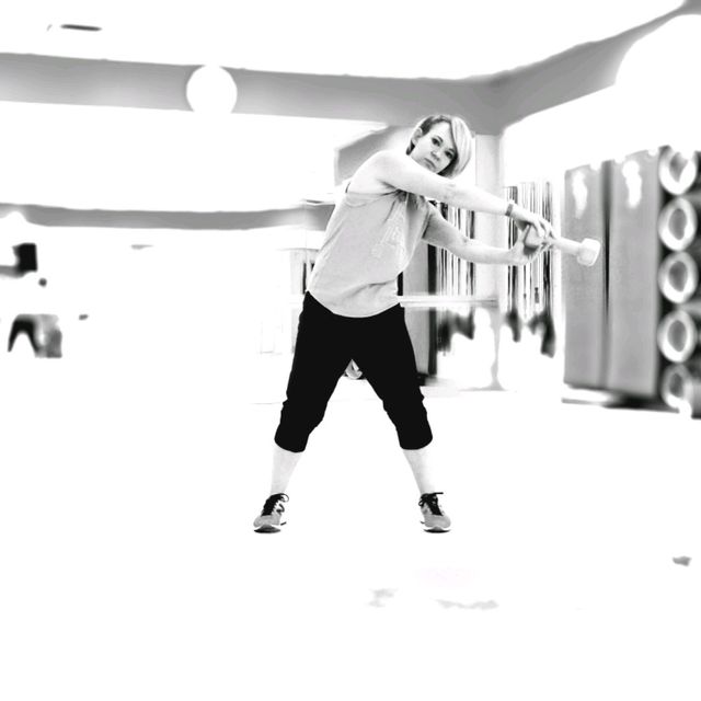 Around The World Standing Abs Right by Jordan Wardle - Exercise How-to ...