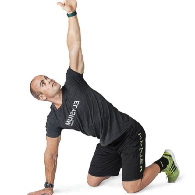 Right Upper Body Rotation by Sonia R. - Exercise How-to - Skimble