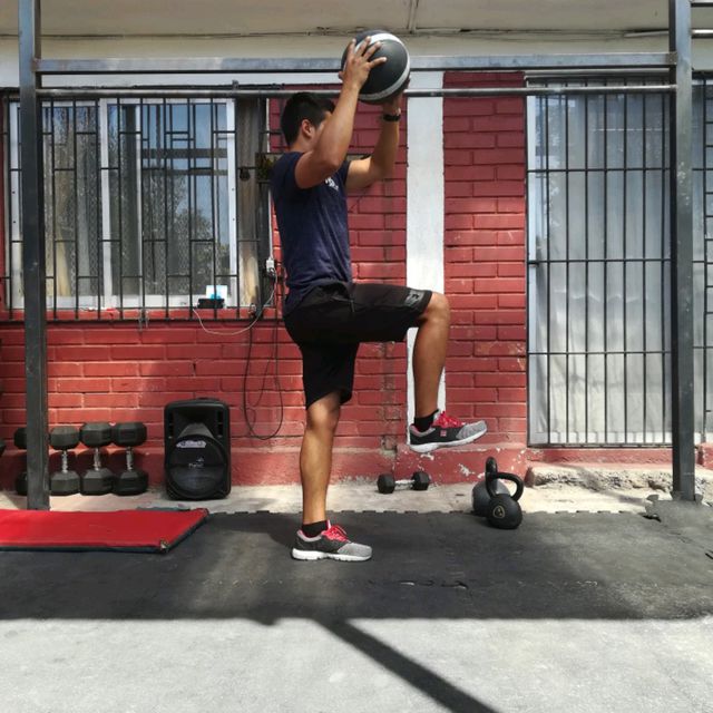 Leñador Unipodal by Francisco Perez - Ejercicio Cómo hacerlo - Skimble