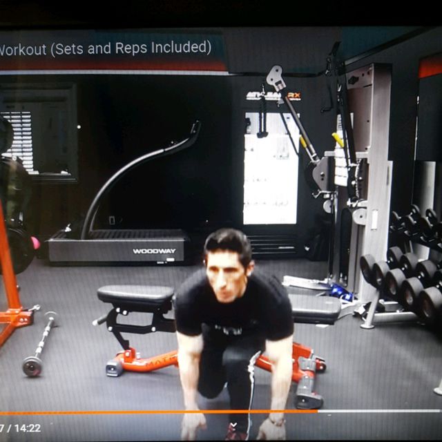 Bodyweight Explosive Plyo Hops by Ekrem A. - Exercise How-to - Skimble