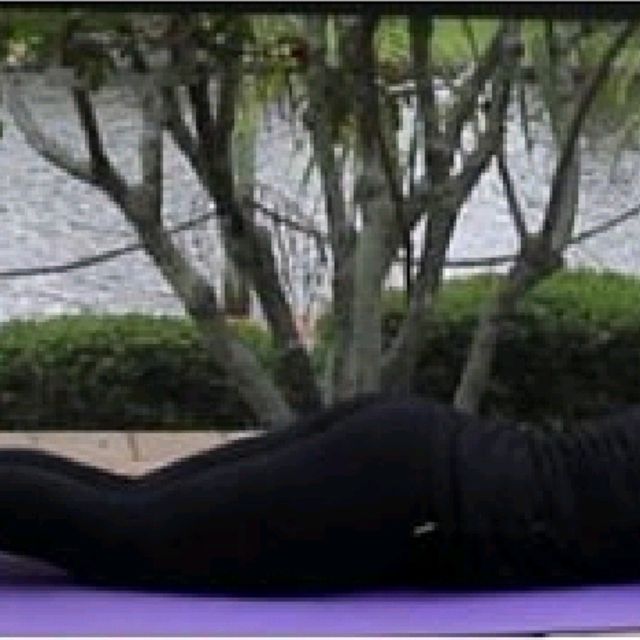 Floor Hamstring Curls by Aimie J. - Exercise How-to - Skimble