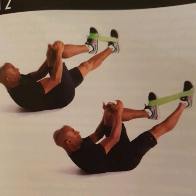 Single Leg Stretch by Amanda S. - Exercise How-to - Skimble