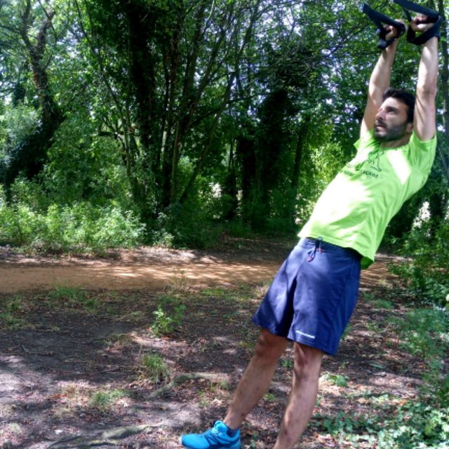 Back Butterfly by Miguel Gisbert - Exercise How-to - Skimble