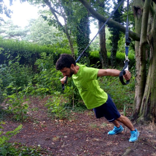 Asymmetric Push Up by Miguel Gisbert - Exercise How-to - Skimble