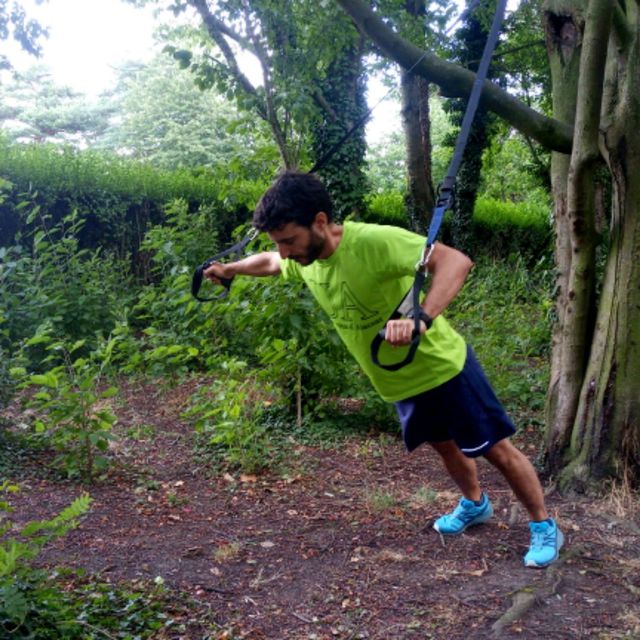 Asymmetric Push Up by Miguel Gisbert - Exercise How-to - Skimble