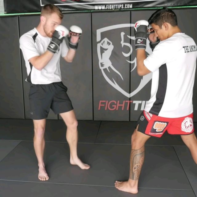 Switch Kick by Bernadette C. - Exercise How-to - Skimble