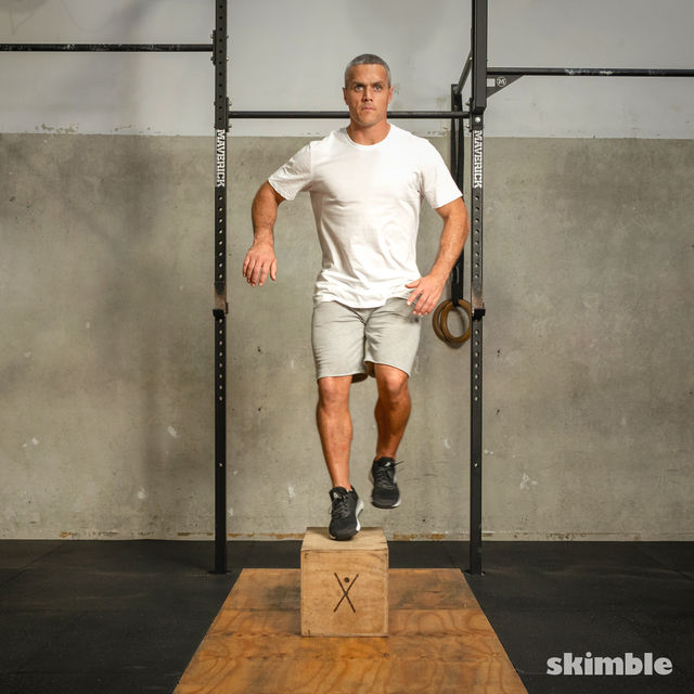 Lateral Hop Overs - Exercise How-to - Skimble Workout Trainer