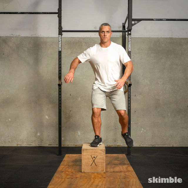 Lateral Hop Overs - Exercise How-to - Skimble Workout Trainer