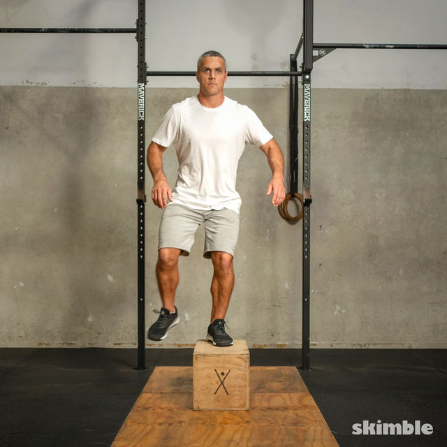 Lateral Hop Overs - Exercise How-to - Skimble Workout Trainer