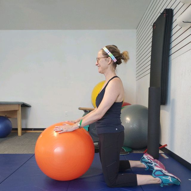 SB Roll Out by Juan Paolo Galvez - Exercise How-to - Skimble