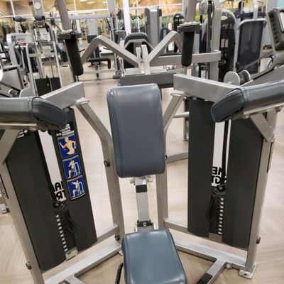 Free motion Row by Eric M. - Exercise How-to - Skimble