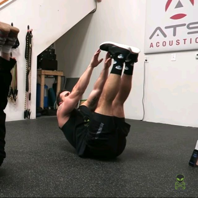 Toe Touches by Laurie Douglas - Exercise How-to - Skimble