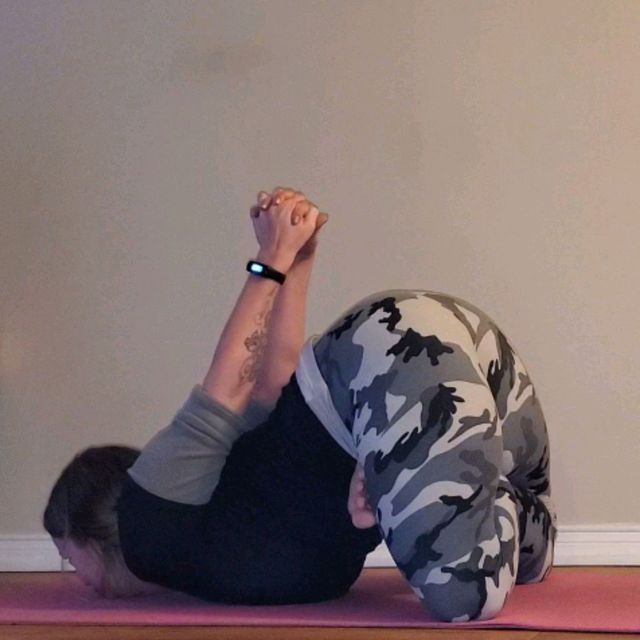 High Bound Locust Lotus by Bernadette C. - Exercise How-to - Skimble