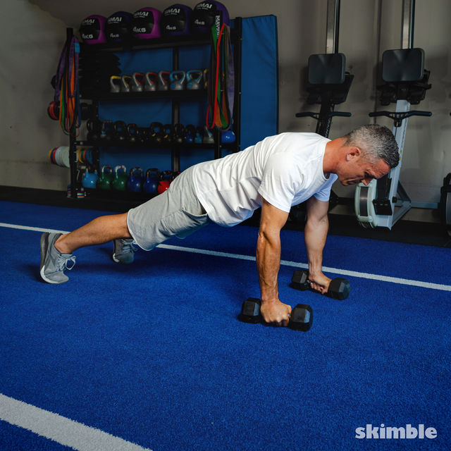 Renegade Rows with Push-Up - Exercise How-to - Skimble