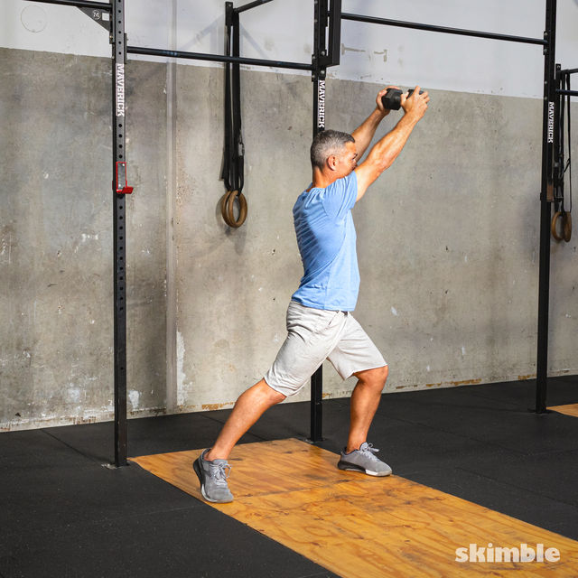Dumbbell Woodchops - Exercise How-to - Skimble Workout Trainer