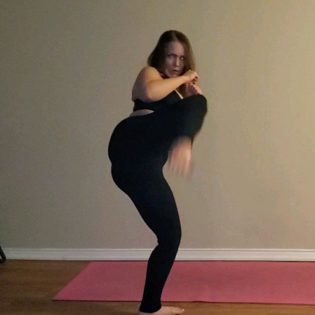 Diagonal Kick – Te Chiang by Bernadette C. - Exercise How-to - Skimble