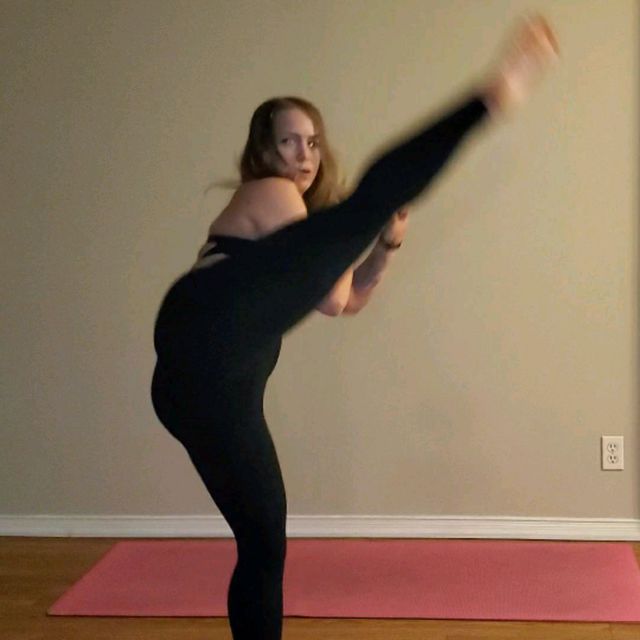High Round Kick by Bernadette C. - Exercise How-to - Skimble