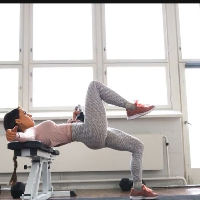 One Leg Hip Thrust by Bria Bri - Exercise How-to - Skimble