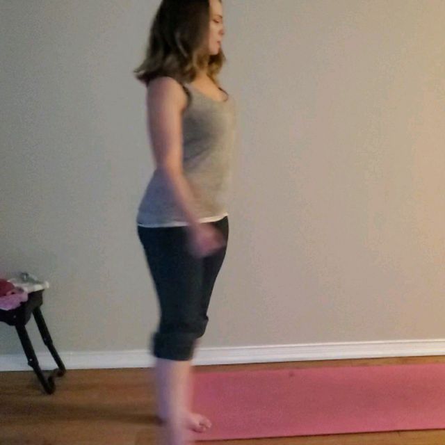 Windmill Kick por Bernadette C. - Ejercicio Cómo hacerlo - Skimble