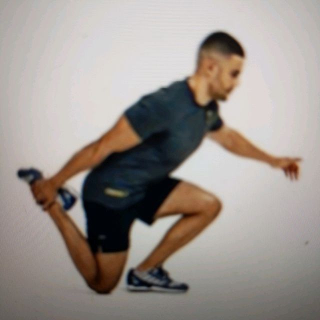 Shrimp Squat by Yitao Liu - Exercise How-to - Skimble