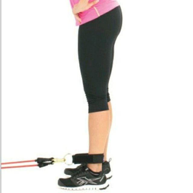 Left Leg Rear Raises by Jason Footman - Exercise How-to - Skimble