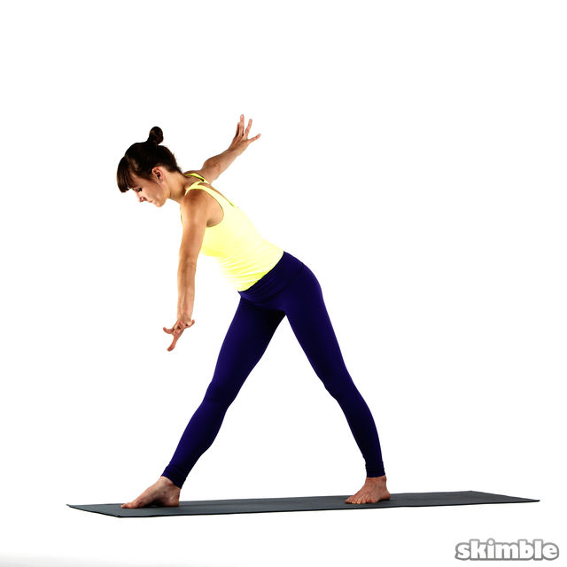Right Twisting Triangle - Exercise How-to - Skimble