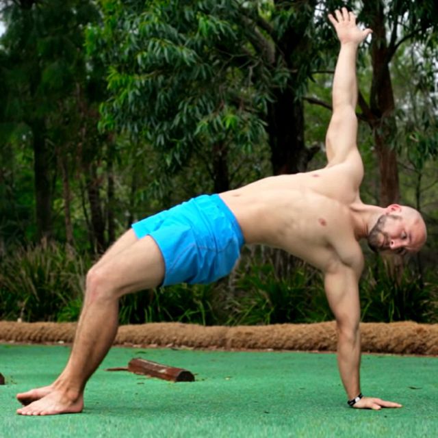 Left Easy Bridge and Reach by Jesus Alfonso Tapia Bocio - Exercise How ...