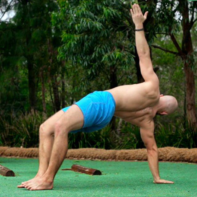 Right Easy Bridge and Reach by Jesus Alfonso Tapia Bocio - Exercise How ...