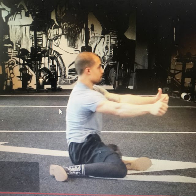 90-90 Transfer by Rafael Jimenez Maiquez - Exercise How-to - Skimble