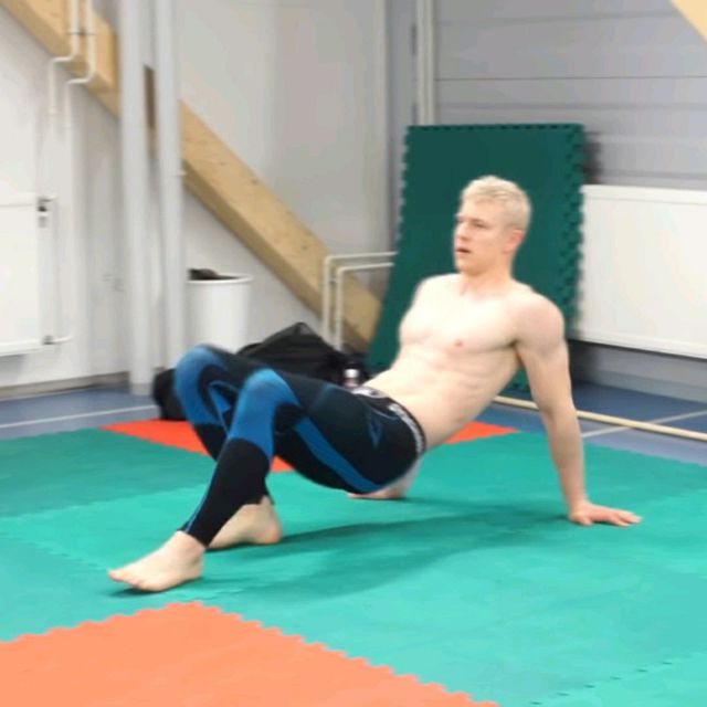 Crab Walk by Bernadette C. - Exercise How-to - Skimble