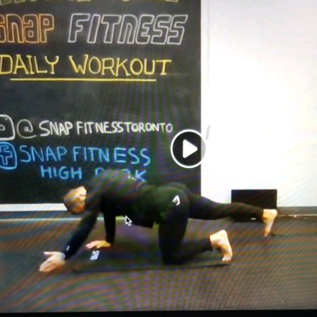 Box Plank Leg And Arm Extensions by Elizabeth Brown - Exercise How-to ...