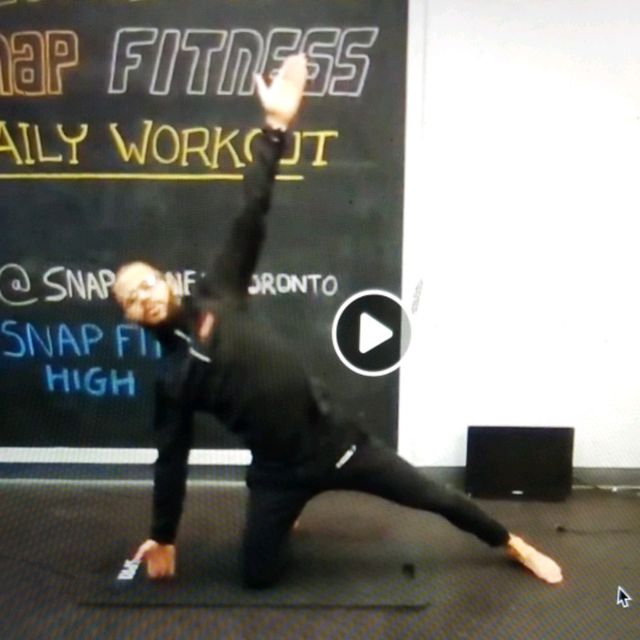 Half Knee Side Pulse by Elizabeth Brown - Exercise How-to - Skimble