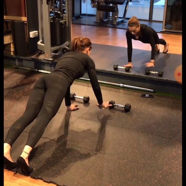 Push Up To Alternating Weight Tap by Shaikh Sahab - Exercise How-to ...